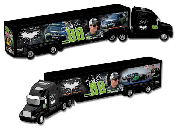 2013 Dale Earnhardt Jr #88 Batman - The Dark Knight Rises 1/64 Hauler